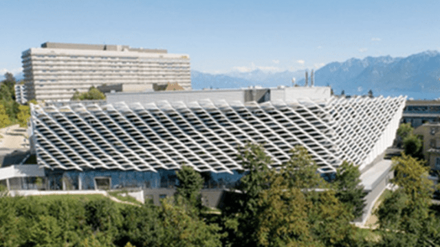 Visit of the AGORA Cancer Research Center | EPFL Alumni
